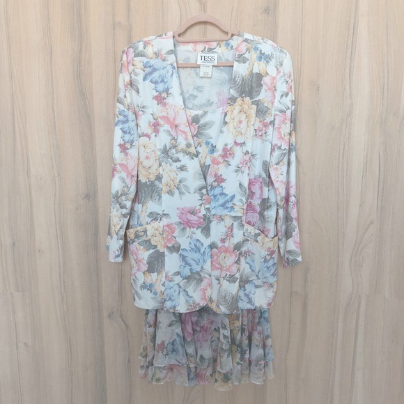 TESS dress | Dresses | Vtg Tess Dress Womens Floral Dress Blazer Set Sz ...